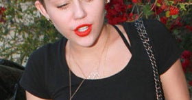 Miley Cyrus Blue Hair Pictures