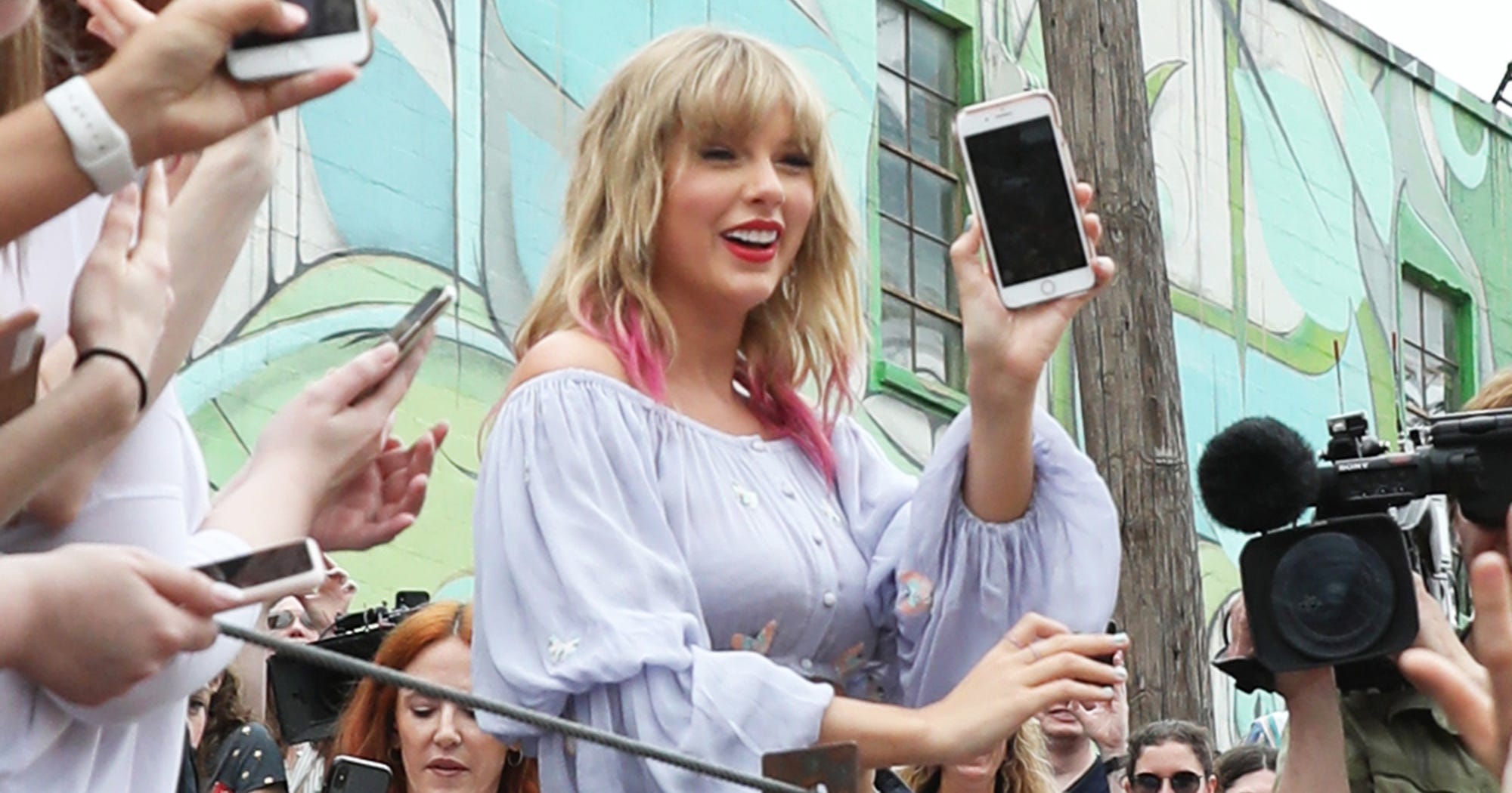 Taylor Swift Nashville Butterfly Mural Fan Interview
