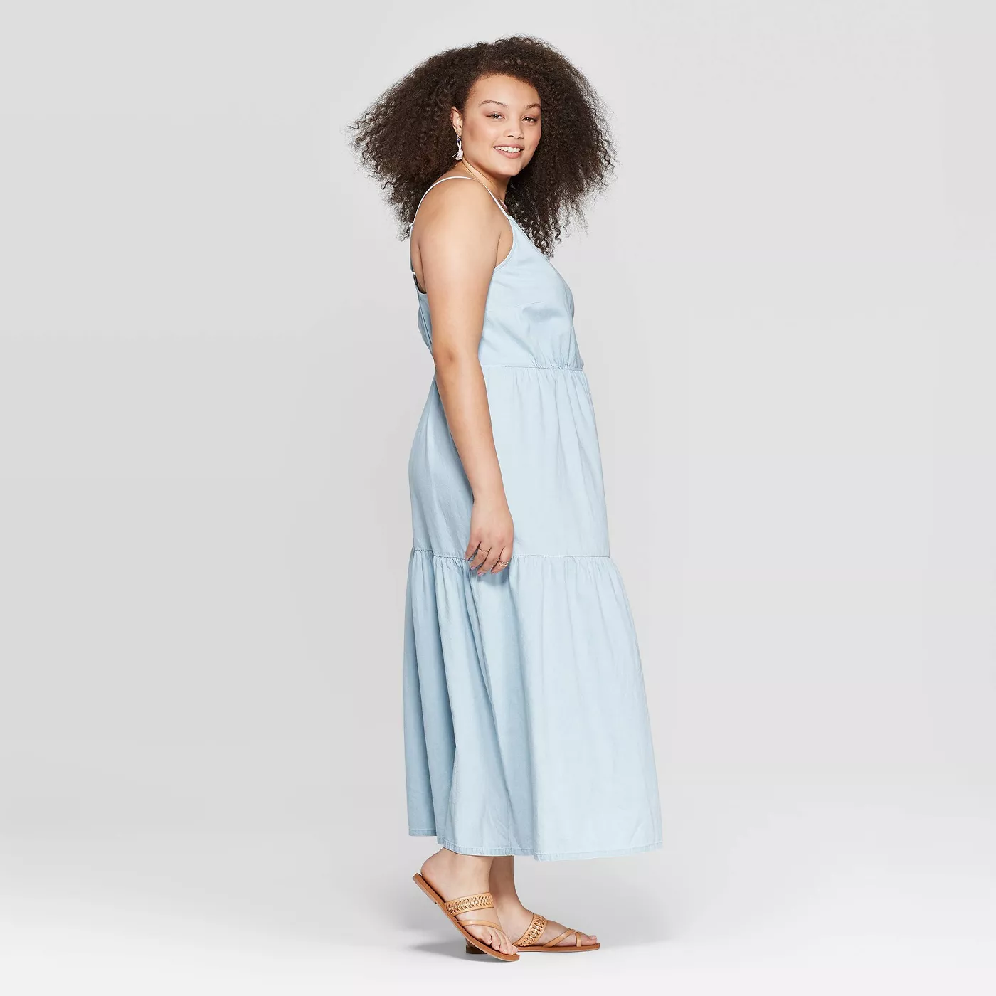 Universal Thread + Plus Size Sleeveless V-Neck Button Front Tiered ...