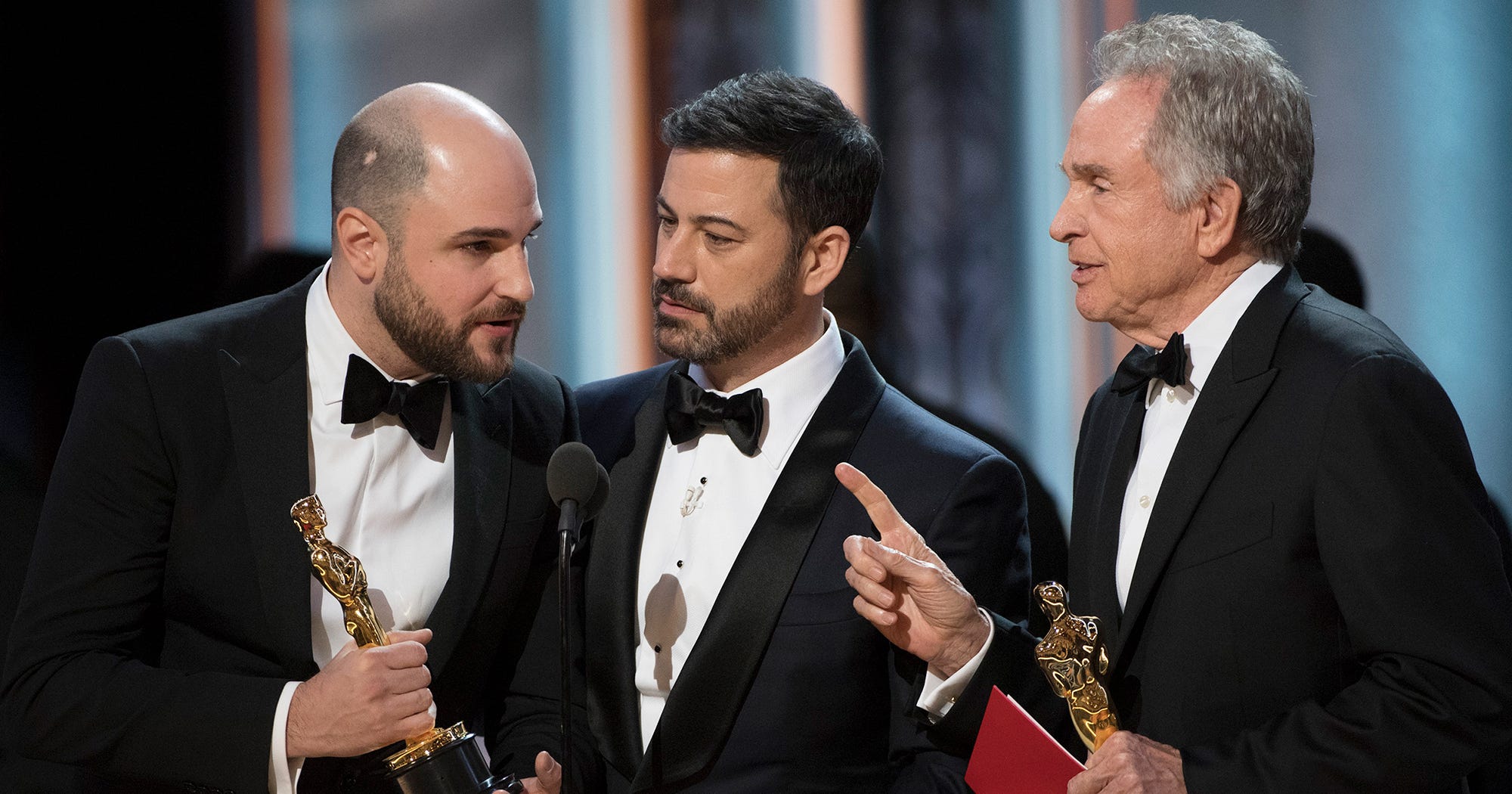 Oscars La La Land Uncomfortable Vicarious Embarrassment