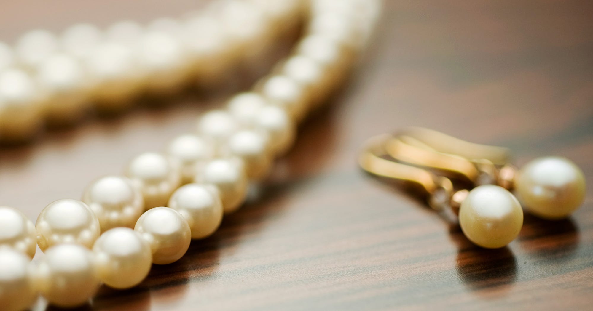 Women Jewelry Vote Hillary Clinton