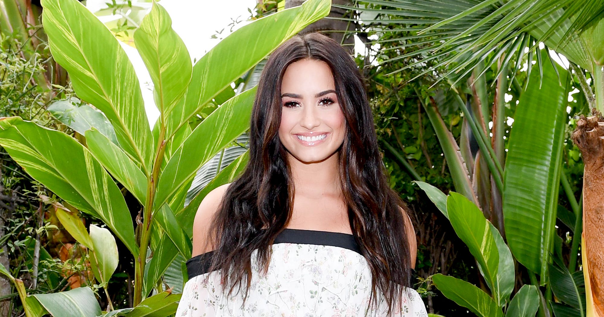 Demi Lovato Loves Selena Gomez Fetish Still Friends