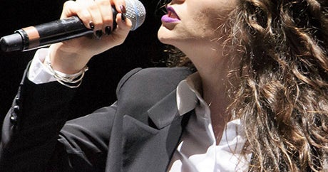 Lorde Interview Pre Concert Ritual Exercise Diet