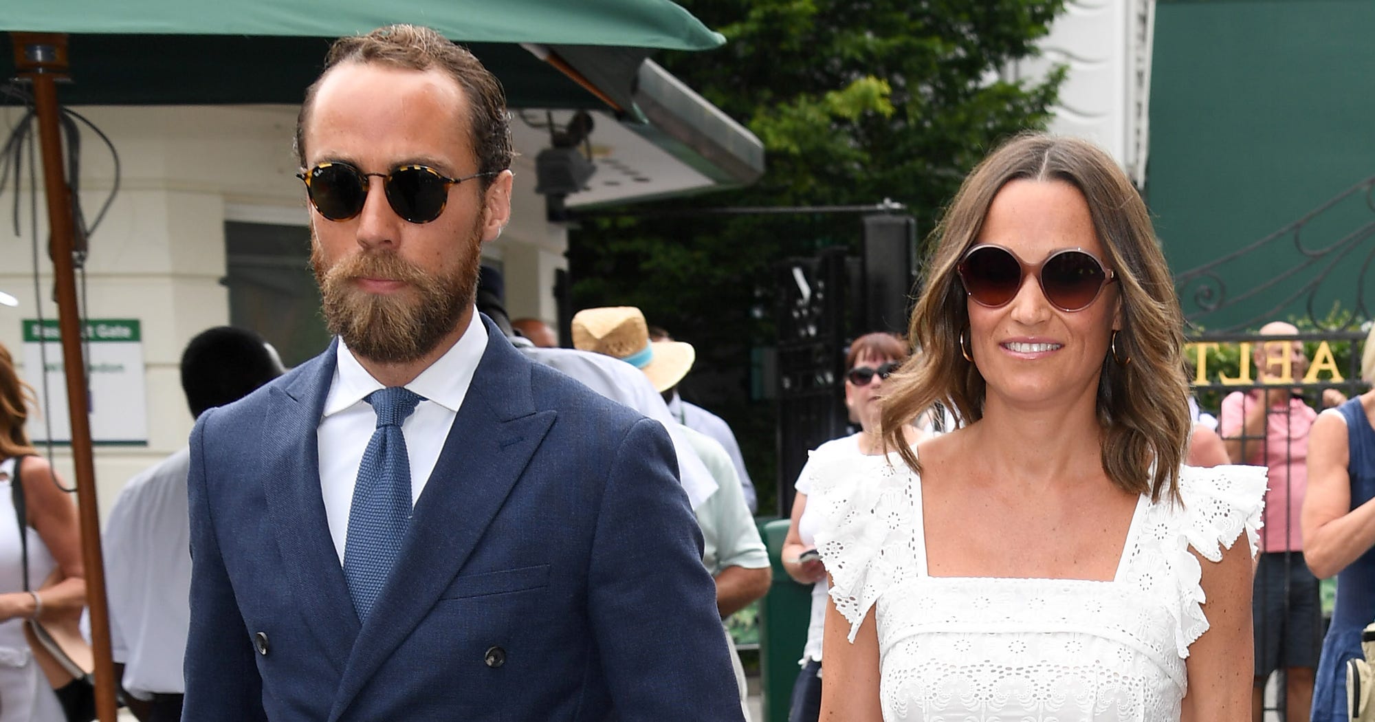 Kate & Pippa Middleton's Brother Took His Insta Public