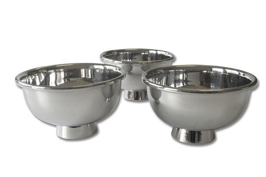 ED + Set Of Three Nut Bowls