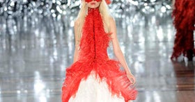 Crazy Runway Fashion - 2011 Crazy Looks and Fashion from the Runway