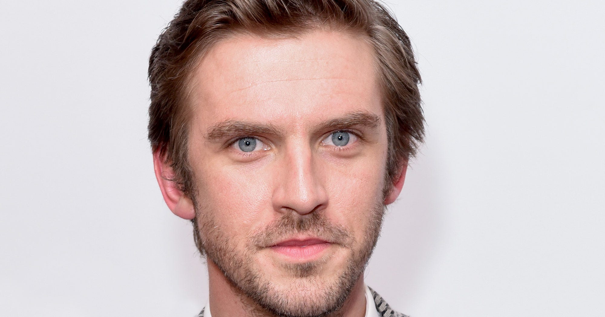 Dan Stevens Beauty Beast Set Souvenir Tribeca Interview