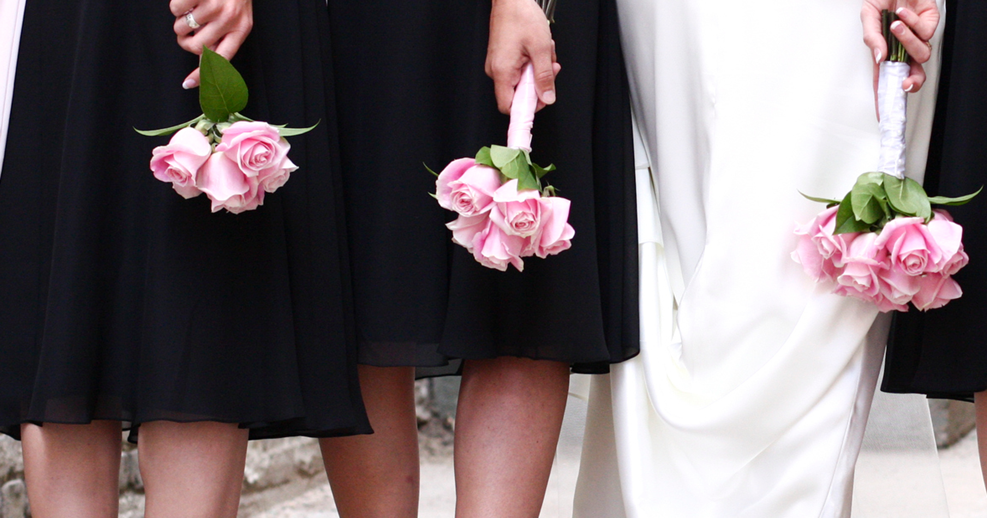 Professional Bridesmaids Earn £100 An Hour At Weddings