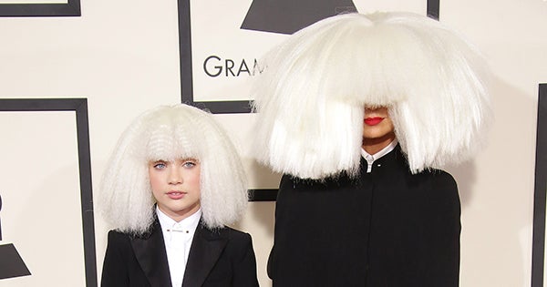 Sia Face Hiding Weird Grammy 2015 Photos