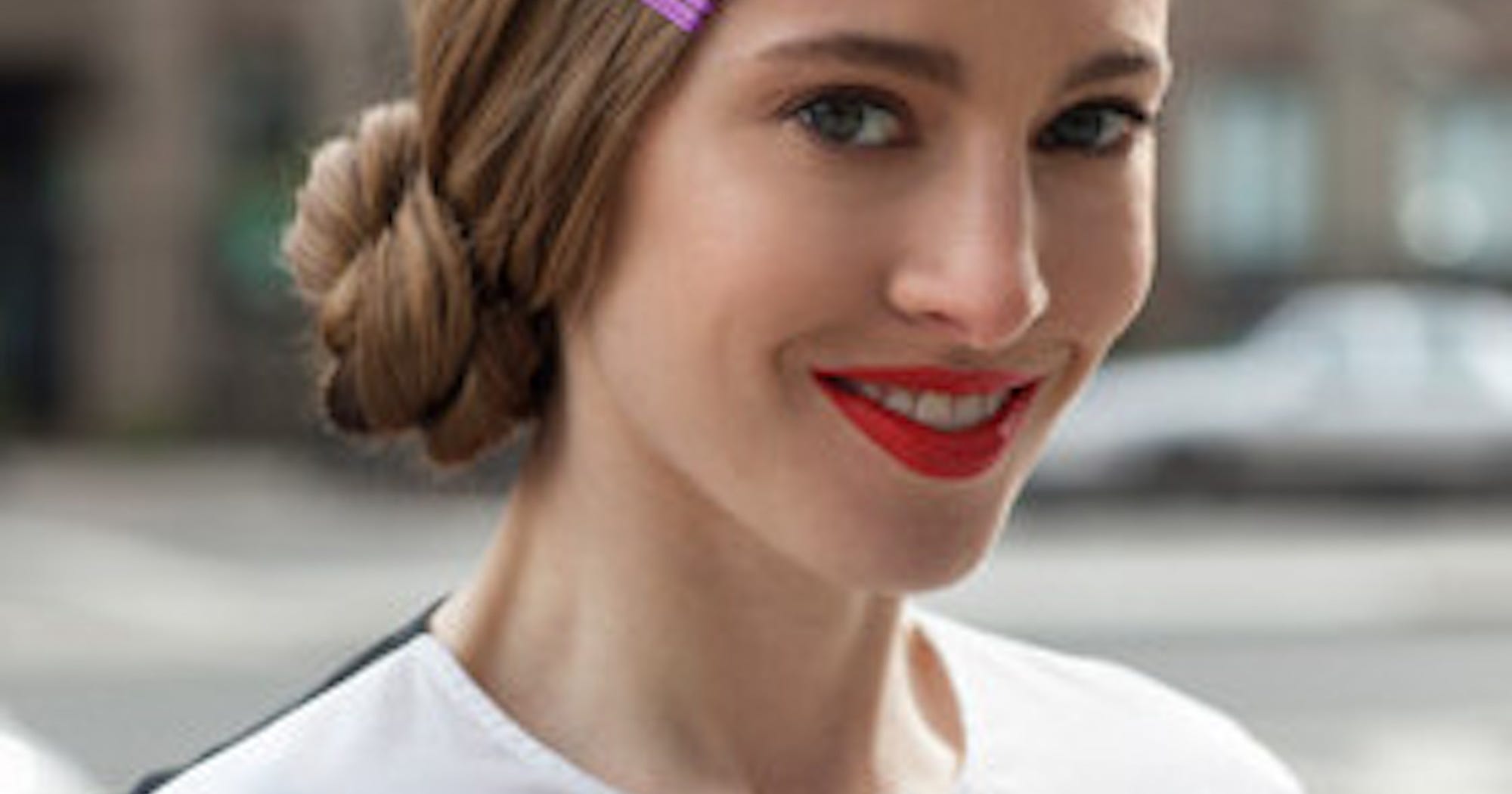 Chignon - How To Do A Chignon Bun Hairstyle