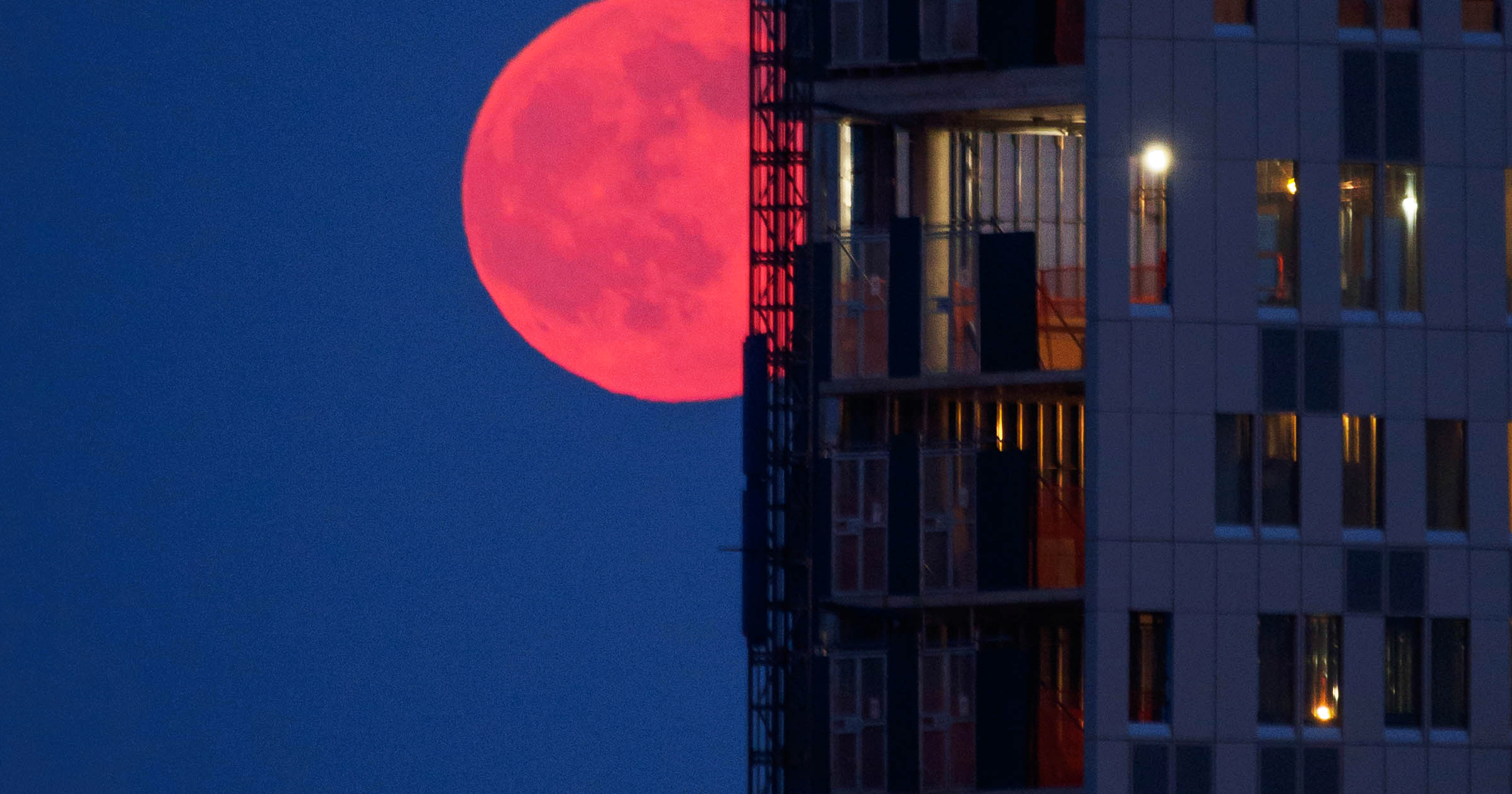 June Full Moon Name - How To Watch Strawberry Moon