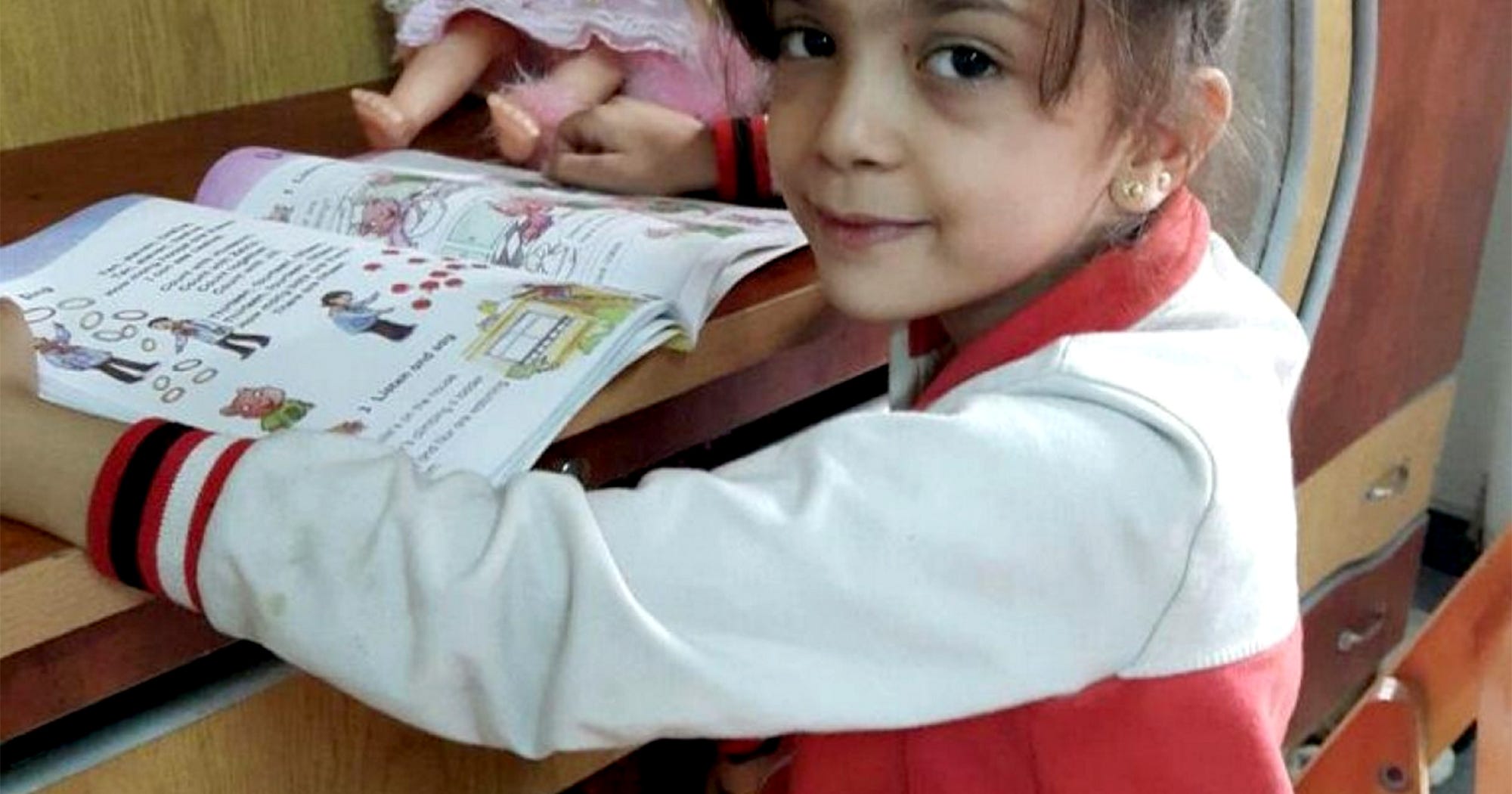 Syrian Girl Tweeting Aleppo - Where Is She Bana Alabed
