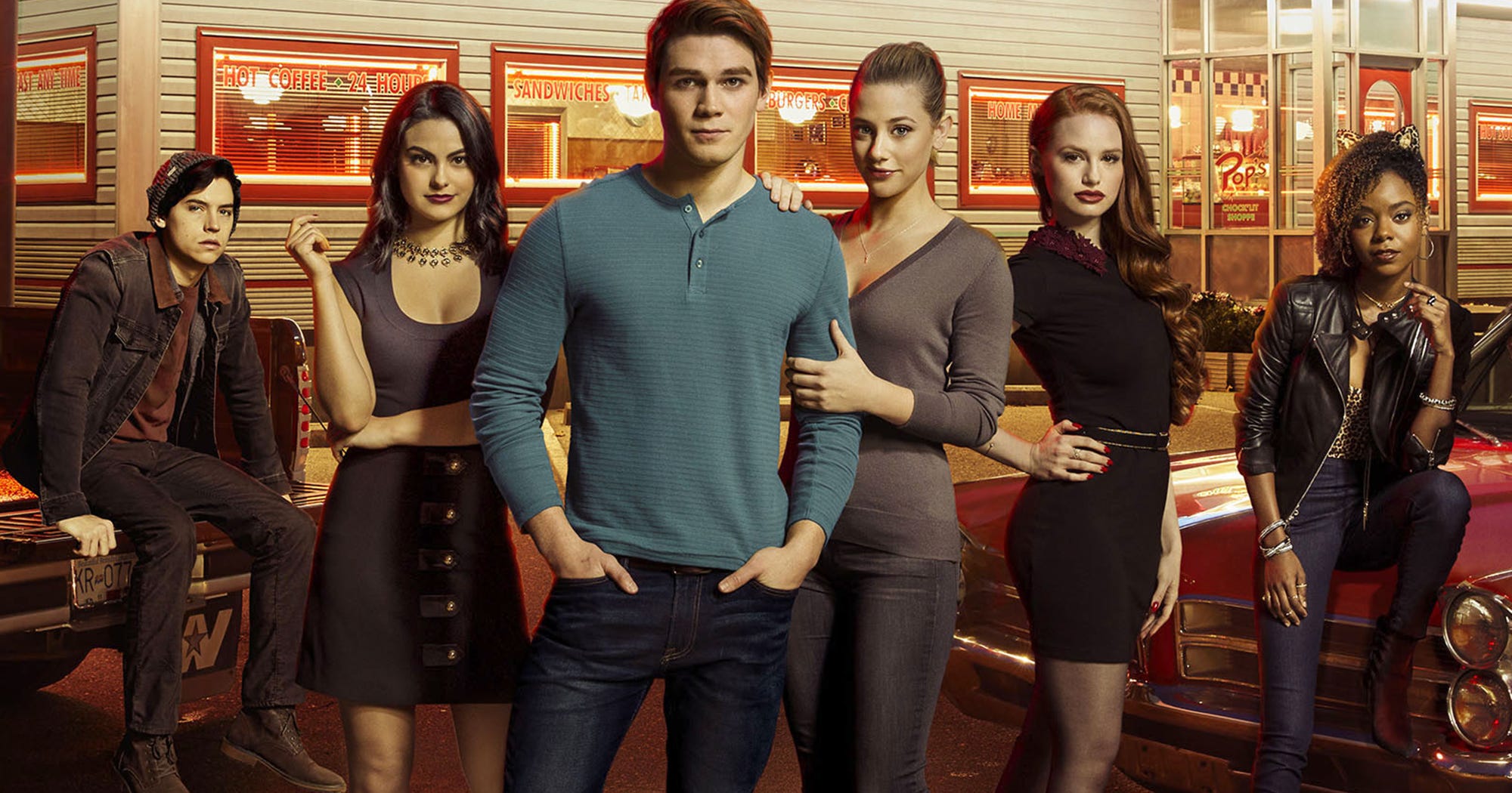 Riverdale Cast Vacation Photos Instagram Lili Reinhart