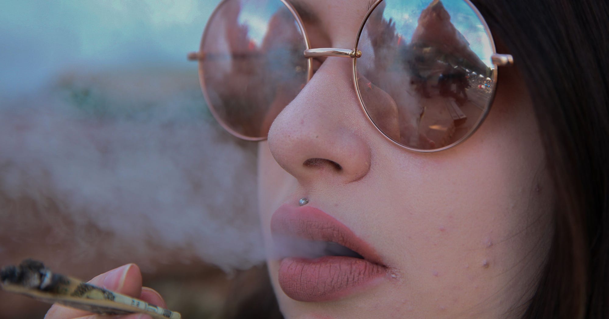 Canada Announces Plan To Legalize Marijuana