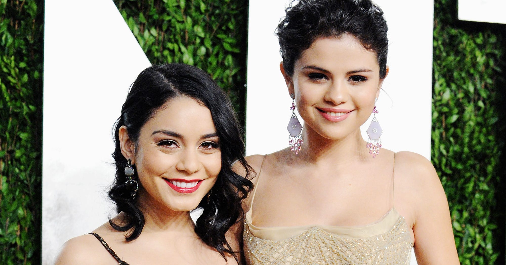 Selena Gomez & Vanessa Hudgens Face Swap