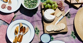 How To Host House Guests - Prep And Etiquette Guide